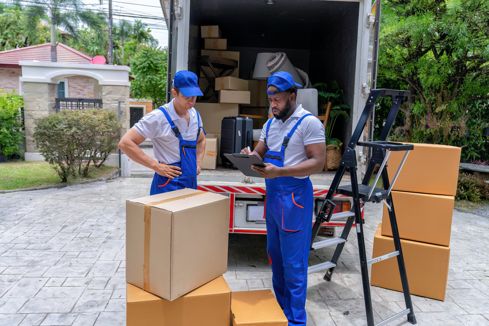 Inside the Packout Process: Inventory and Storage of Your Belongings ...